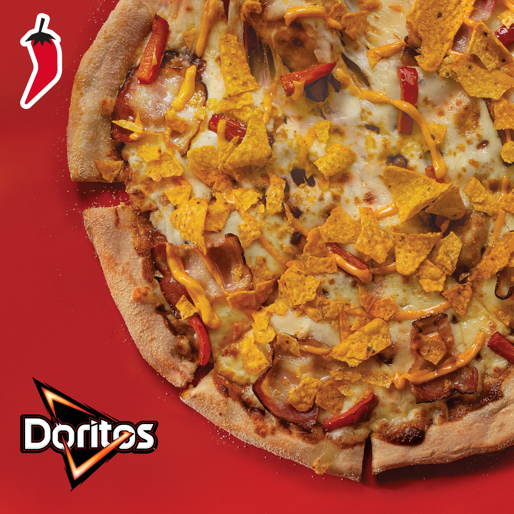 PIZZA BBQ DORITOS SRIRACHA - zamów delivery w Pizza Hut